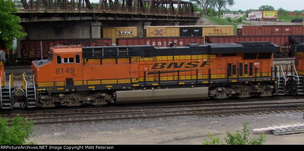 BNSF 8149